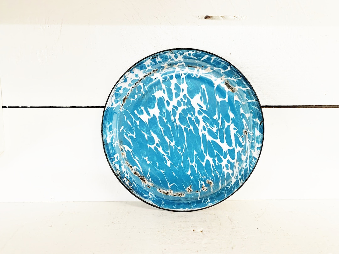 Rustic 9" Enamelware Pie Pan With Blue Spatterware Backside and Black ...