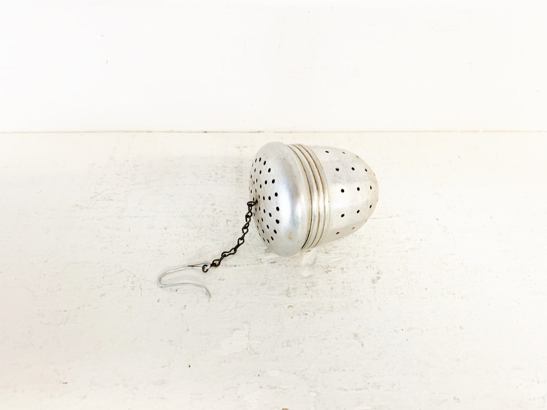 Acorn Shaped Aluminum Tea Infuser/farmhouse Kitchen Vintage Aluminum ...