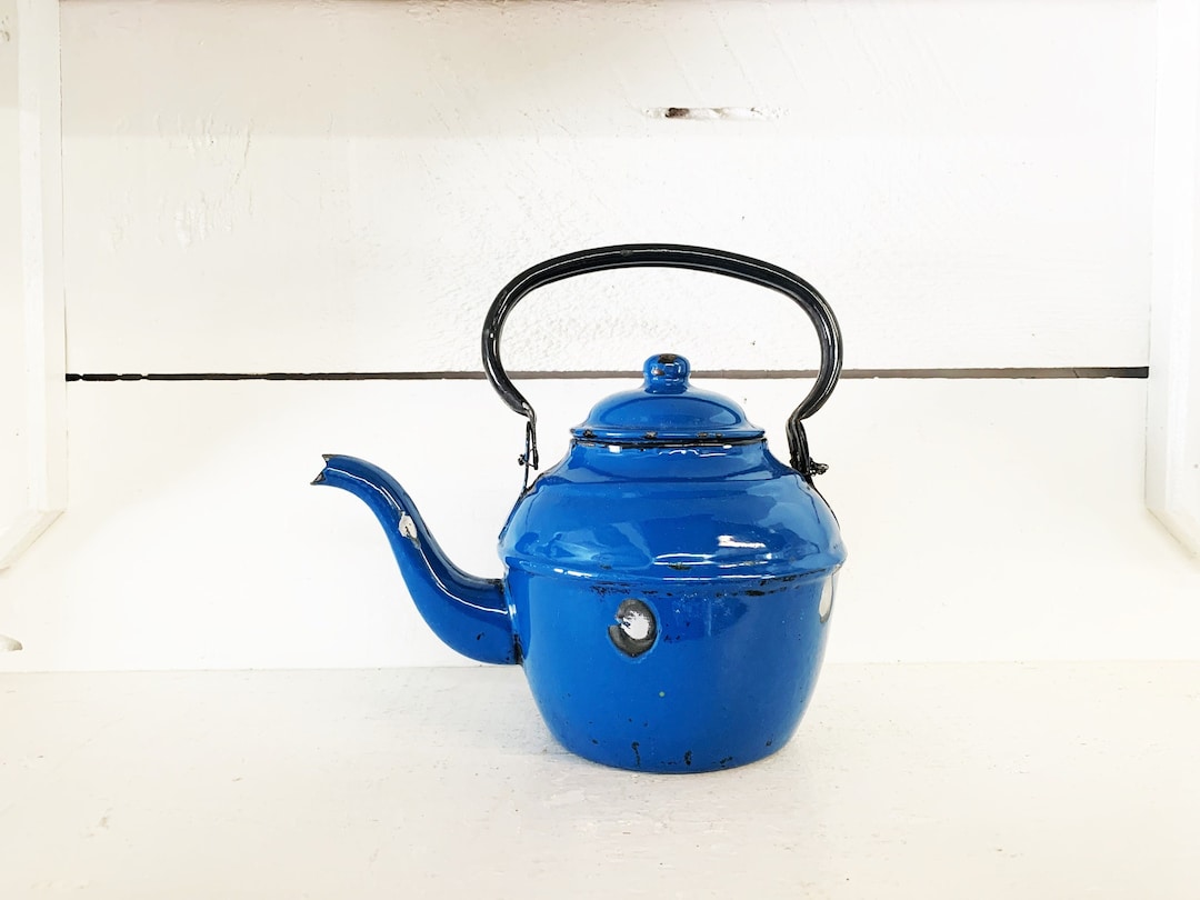 Rustic Mid Sized Blue and Black Trimmed Enamelware Kettle/farmhouse ...