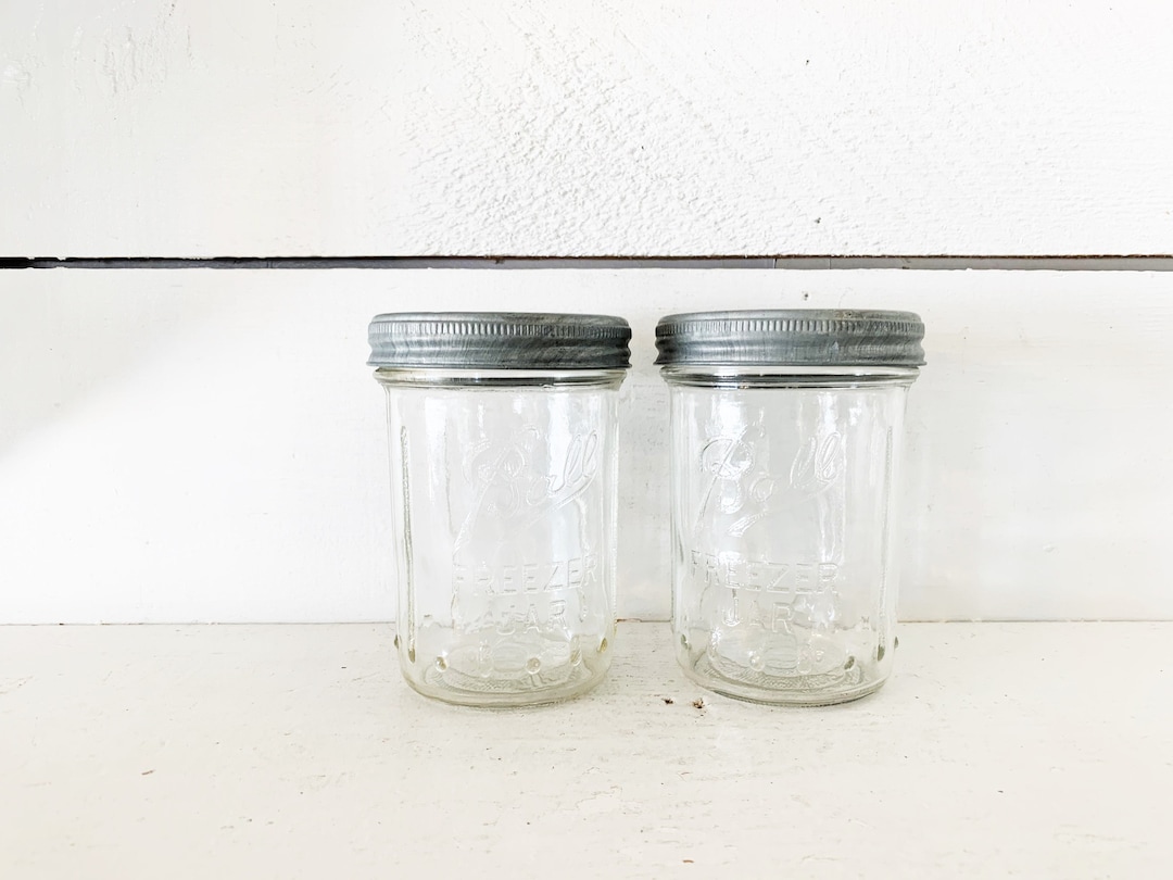Vintage Pair of Pint Size Ball Freezer Jars/collectible Ball Jars ...