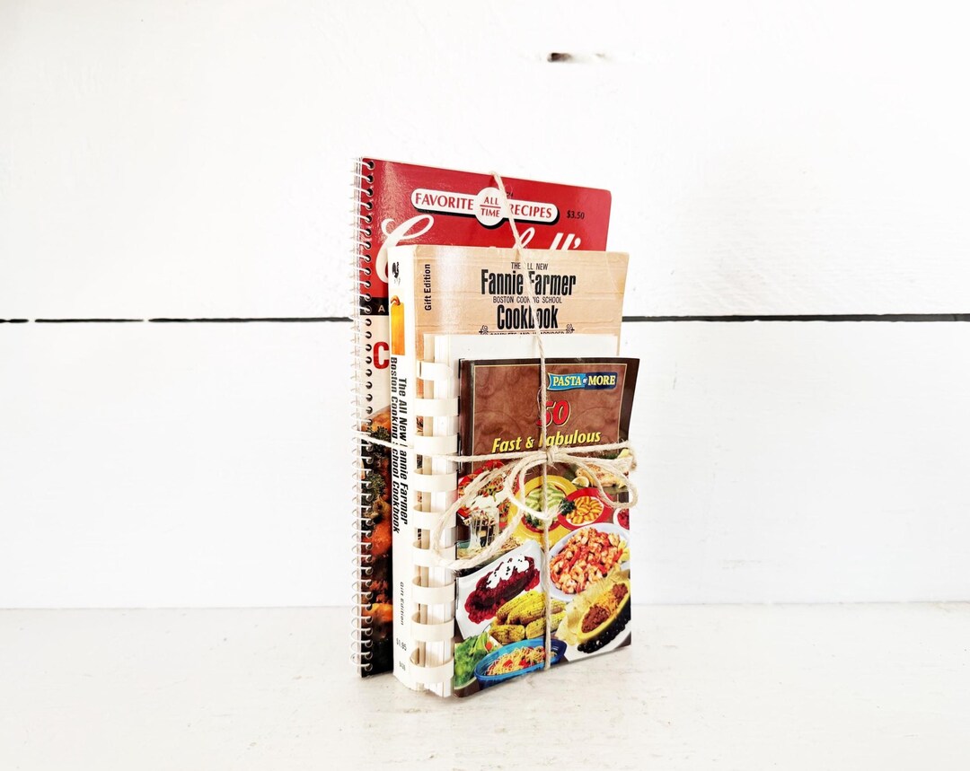 Vintage Small Tiny Cookbook Bundle Tiny House Kitchen Cookbooks Vintage ...