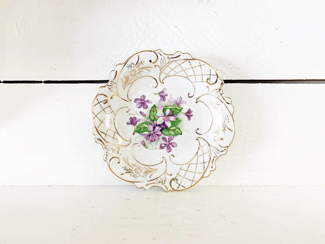 Vintage Purple Floral Designed Gold Trimmed Plate Decorative Wall ...