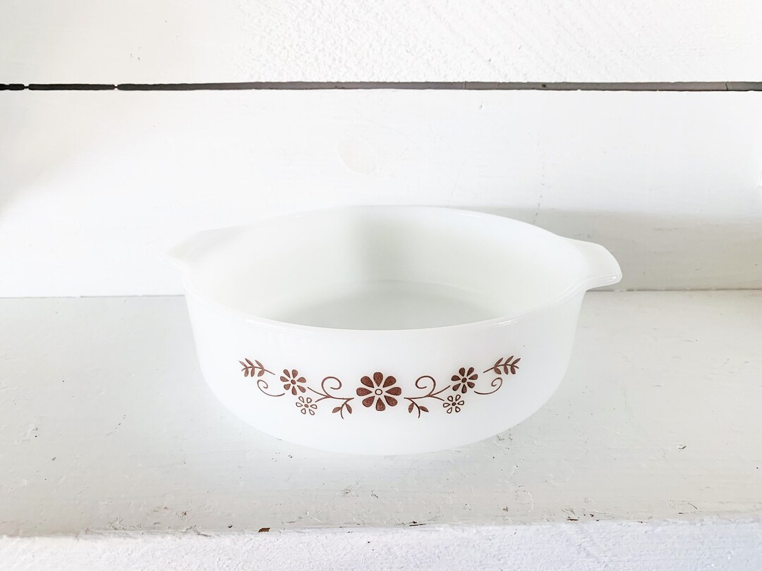 Vintage Dynaware Circular Casserole Dish Kitchen Dynaware Baking Dish ...