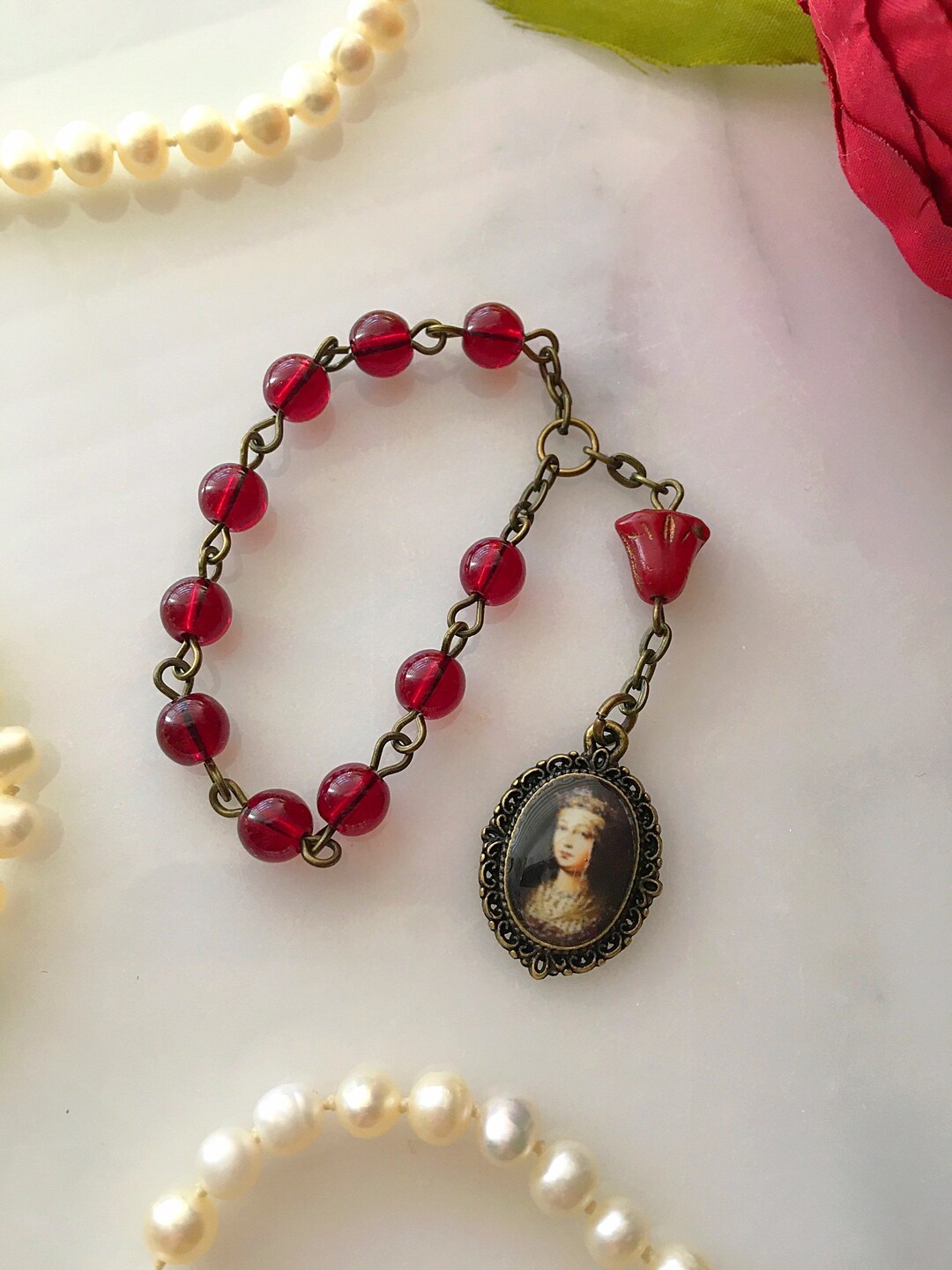 Queen Isabella of Castile Rosary, Red Quartz Queen Isabel the Catholic ...