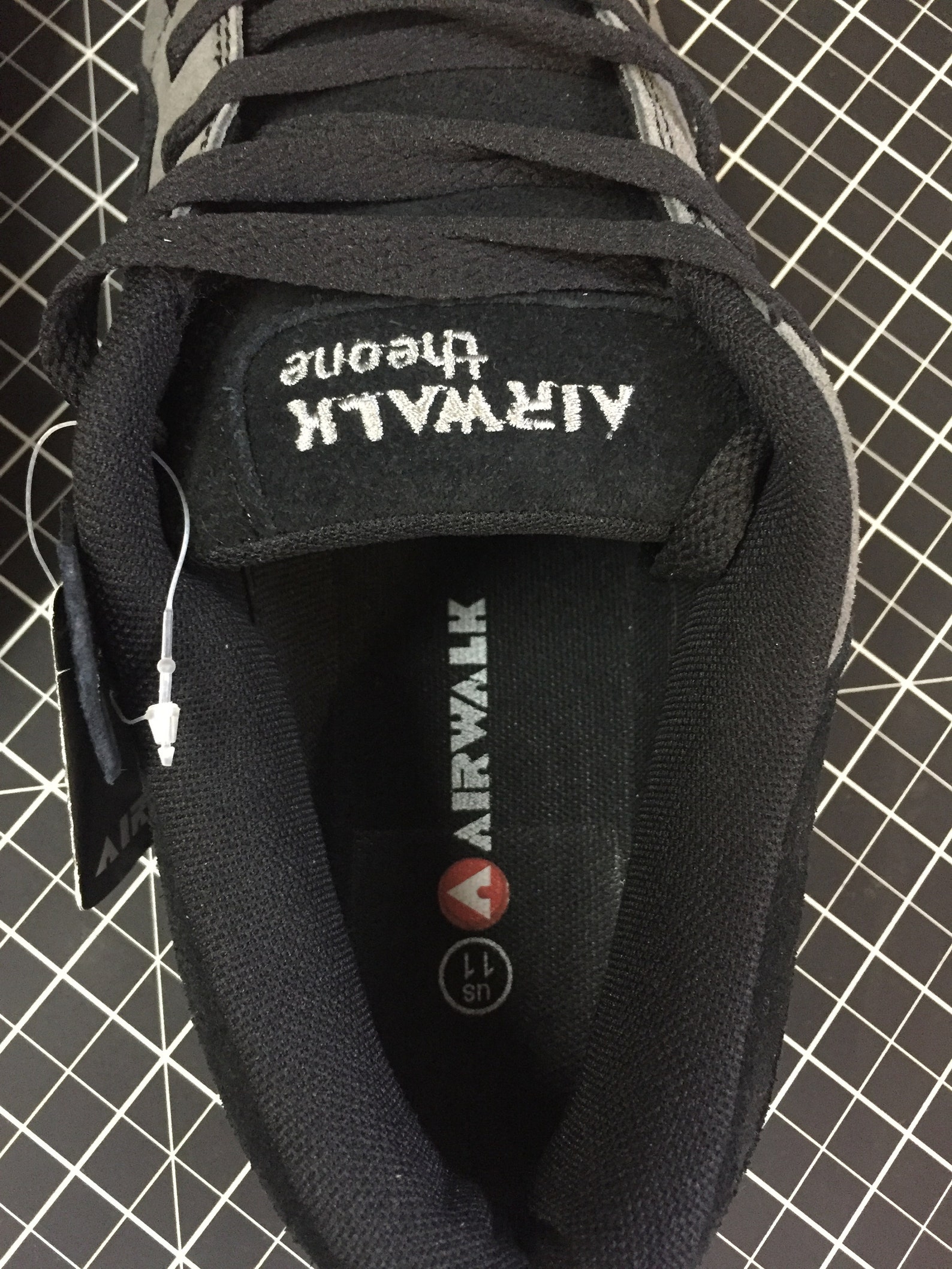 Airwalk Classics Skate Shoes 'the One' Black/grey NIB RARE - Etsy