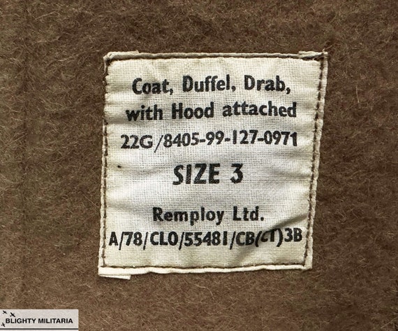 Original 1970s British Military Duffle Coat - Size 3 - Gem