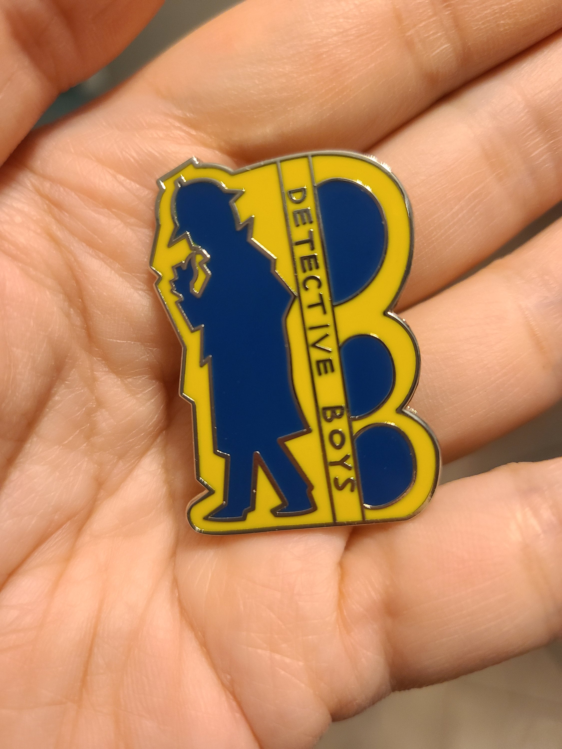 Detective Boys Badge - UNOFFICIAL Detective Conan/case Closed Enamel ...