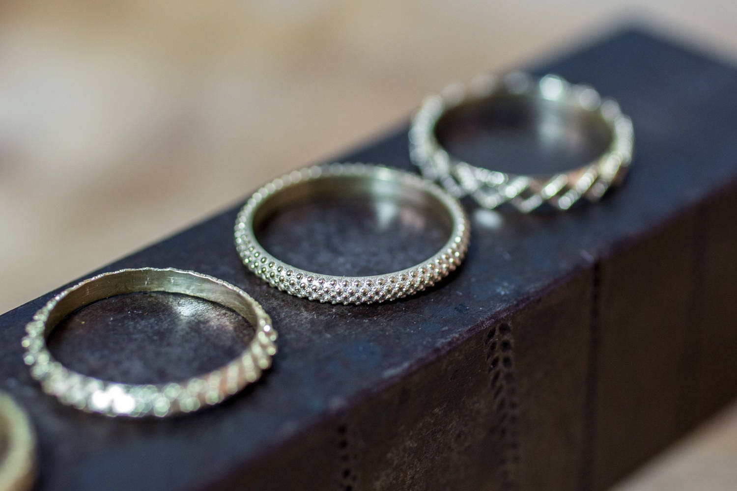 Solid Gold Knurled Ring, Industrial Wedding Band - Etsy