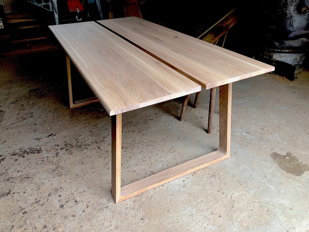 Rustic Table for the Dining Room and Kitchen. Solid Oak Wood. Split Top ...