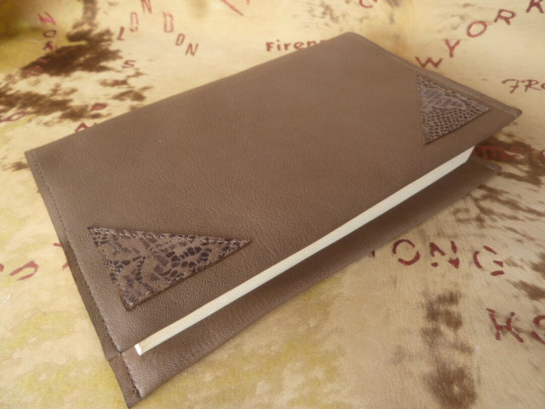 466 Simple Book Cover in Brown Goatskin Leather / With Printed Leather ...