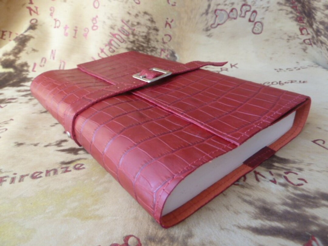 157:adjustable Book Cover in Fancy Cherry Red Cowhide Leather, for ...