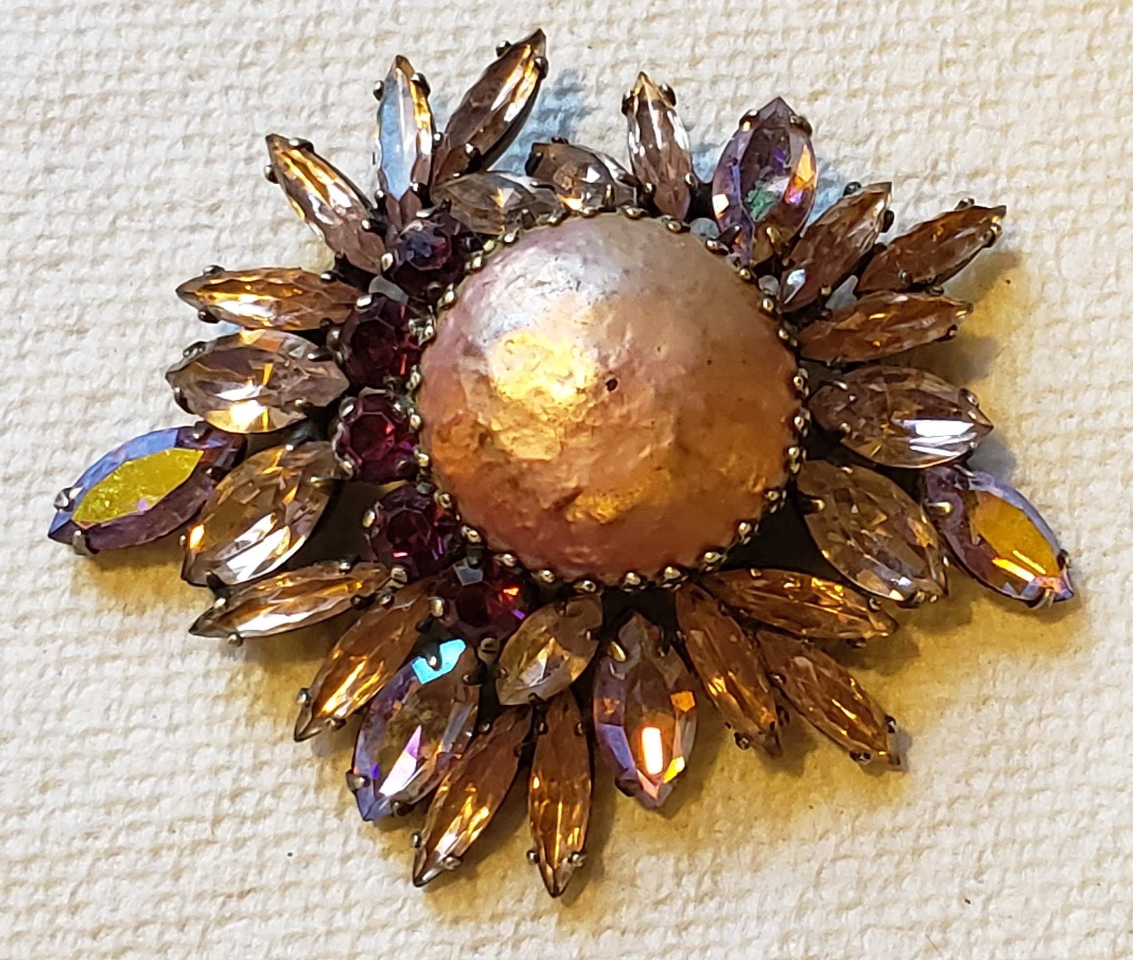 Vintage Weiss Brooch - Etsy