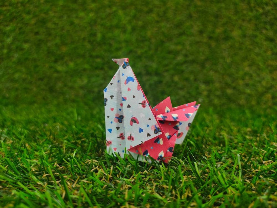 Gallina de origami hecha a mano y personalizable - Etsy España