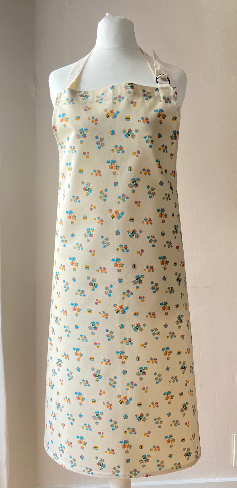 Cottage Floral Baking Apron, 100% Cotton Adjustable Straps, Kitchen ...