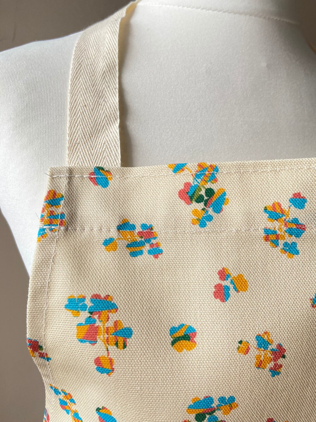 Cottage Floral Baking Apron, 100% Cotton Adjustable Straps, Kitchen ...