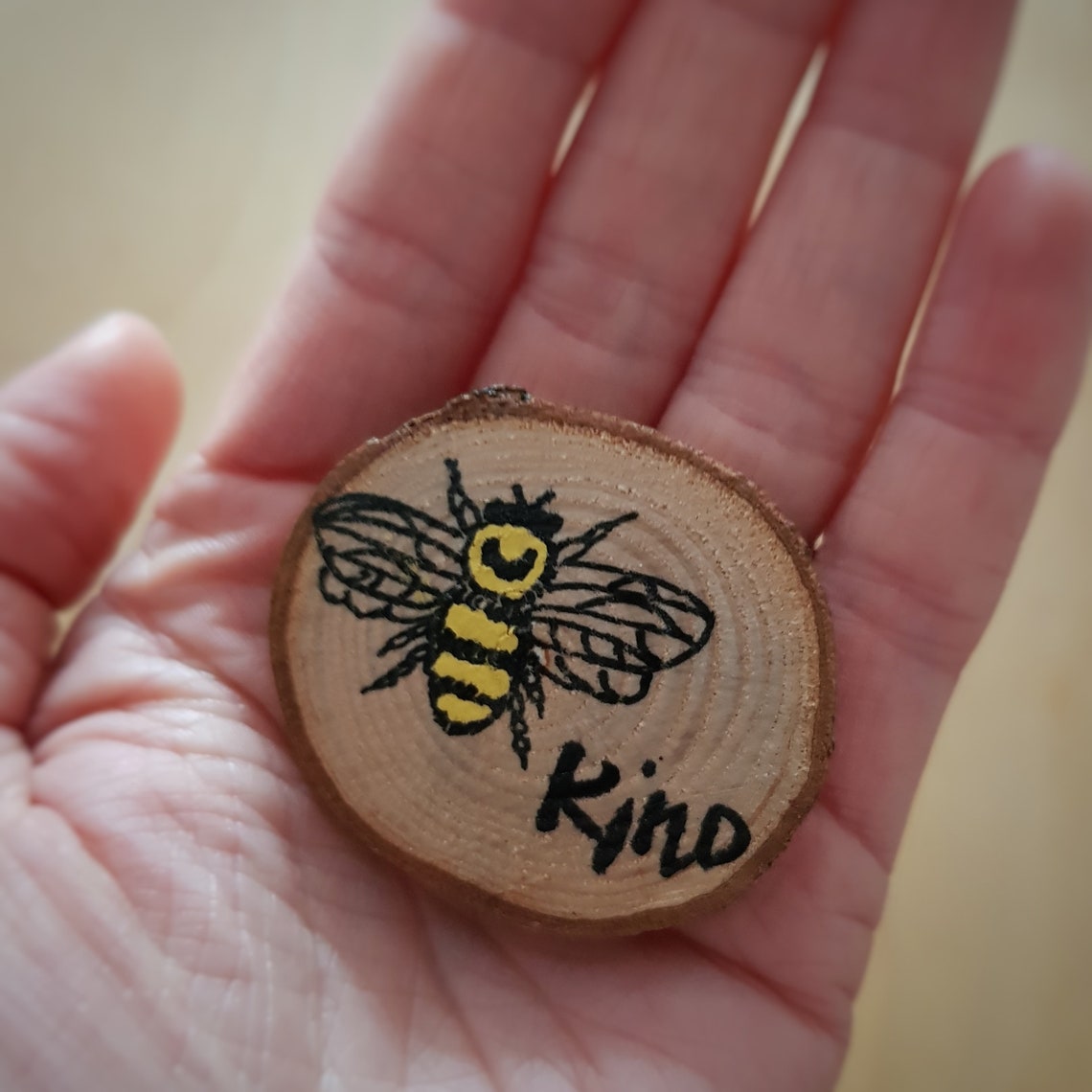 Bee Gift / Bee Badge / Pin Badge - Etsy