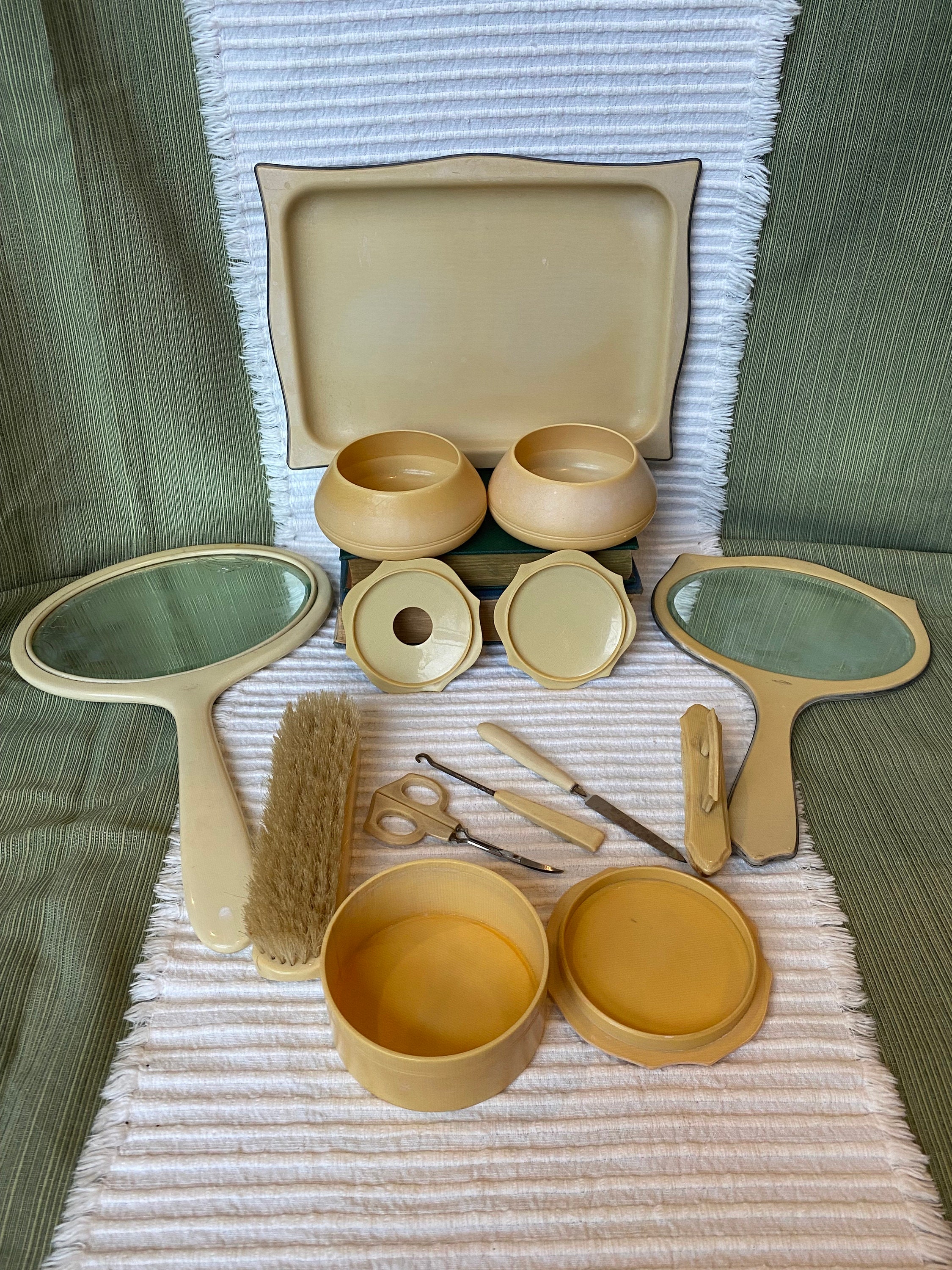 14 Piece Bakelite Celluloid Vanity Manicure Dresser Set Art Deco 1920 ...