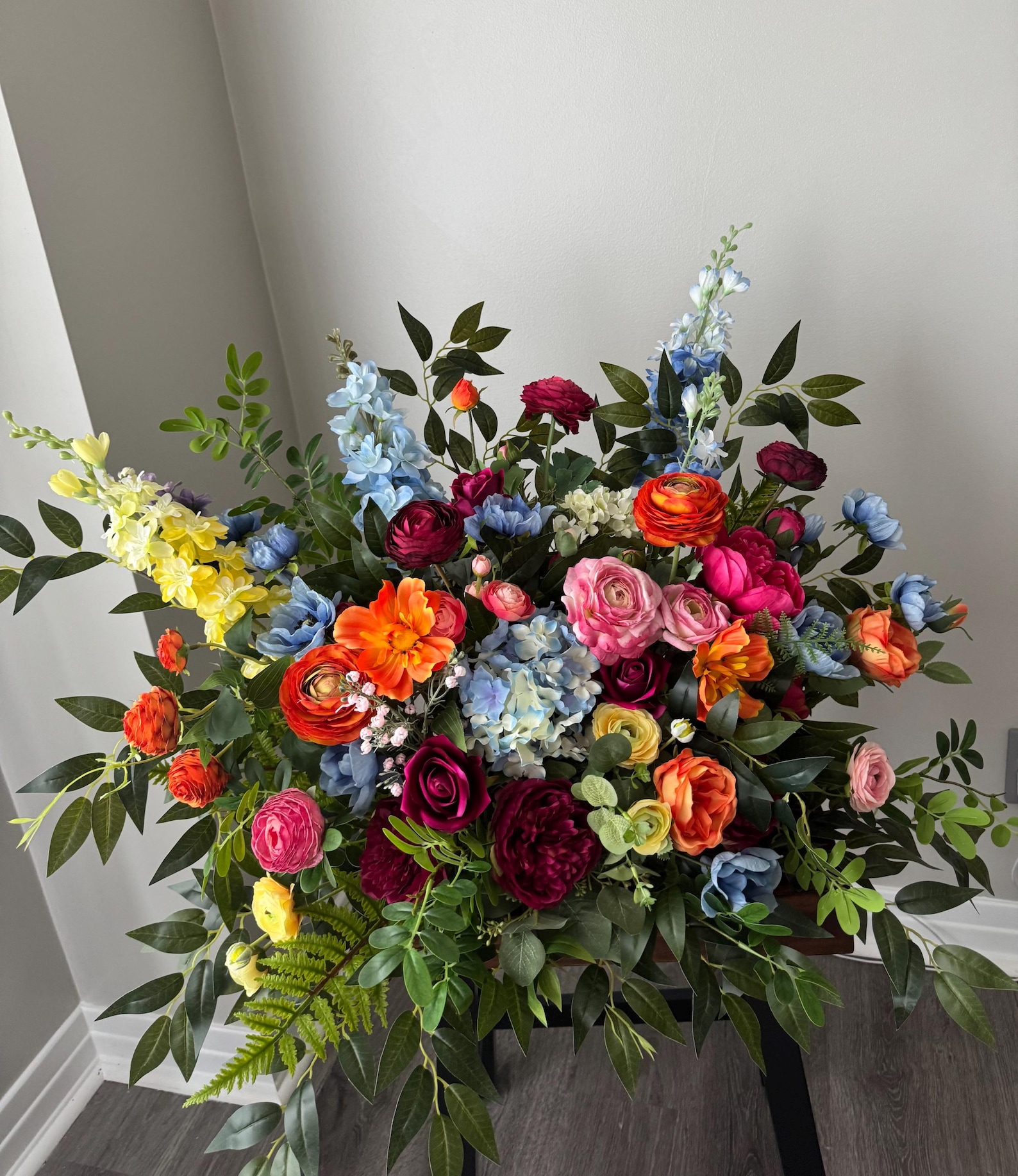 Wedding Floor Arch Free Standing Arch Arrangement Wild Flowers Aisle ...