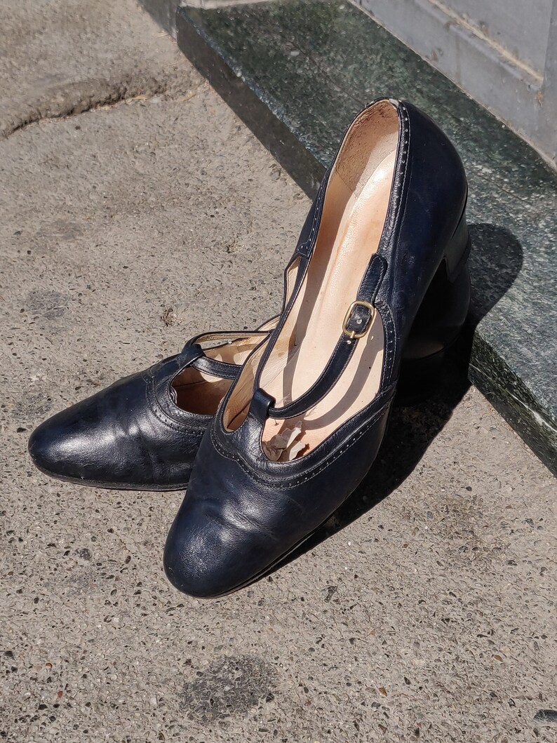 Mary Jane Medium Hell Pump Buckle and T Strap Blue Original Vintage ...