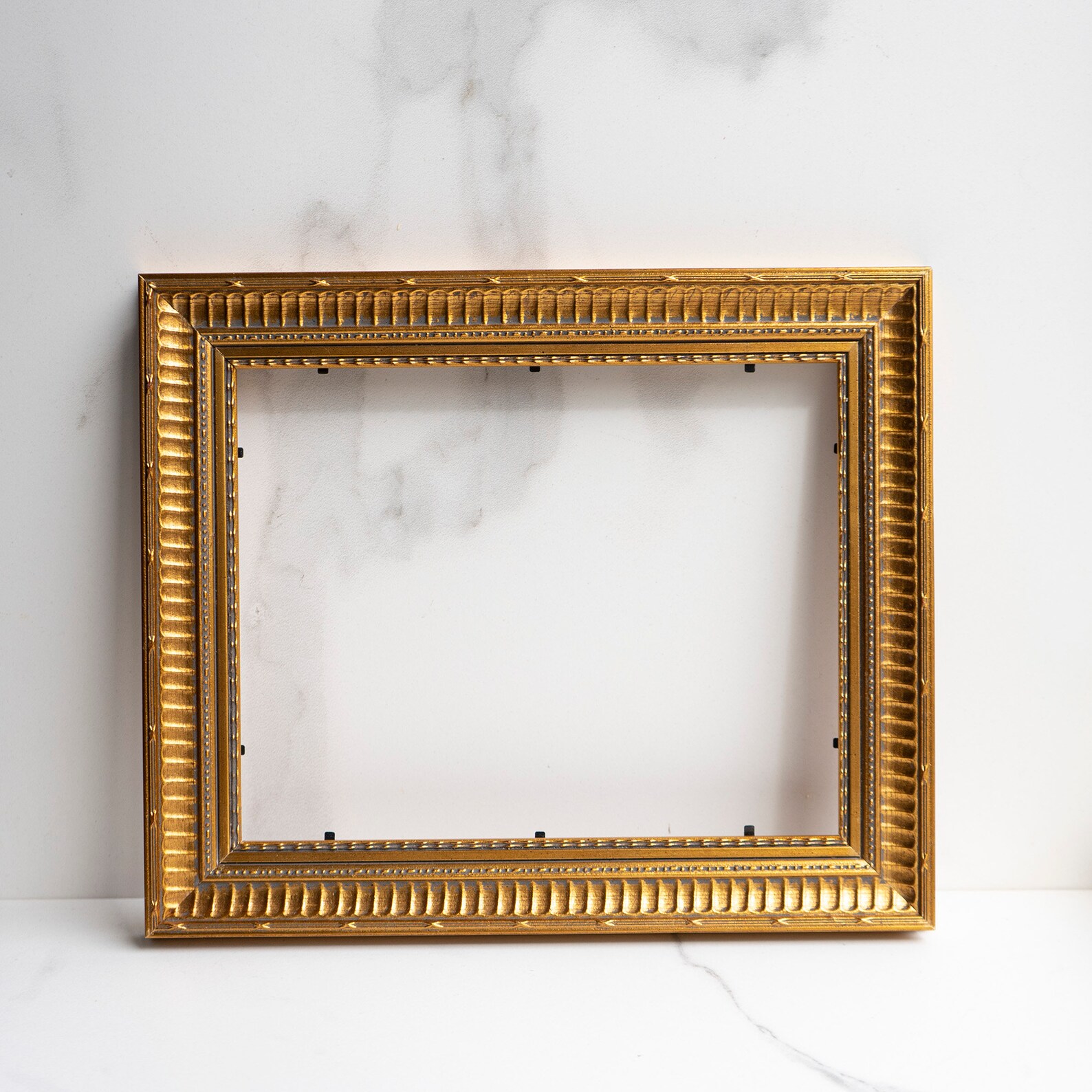 8x10 Inch Vintage Style Gold Wood Frame - Handcrafted Gallery Wall ...