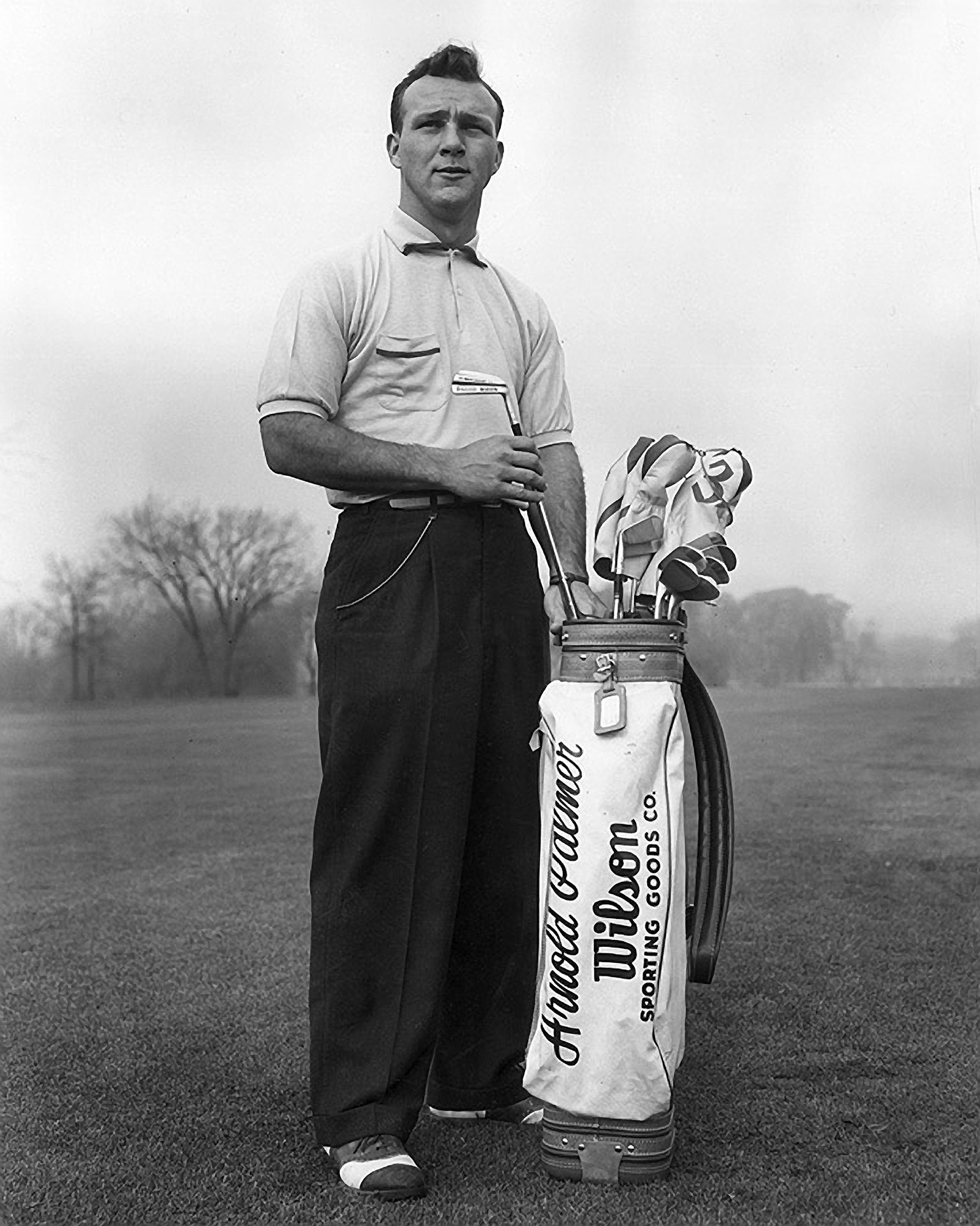 Arnold Palmer Portrait With Golf Bag Photo Golfer Gift Ideas for Him ...