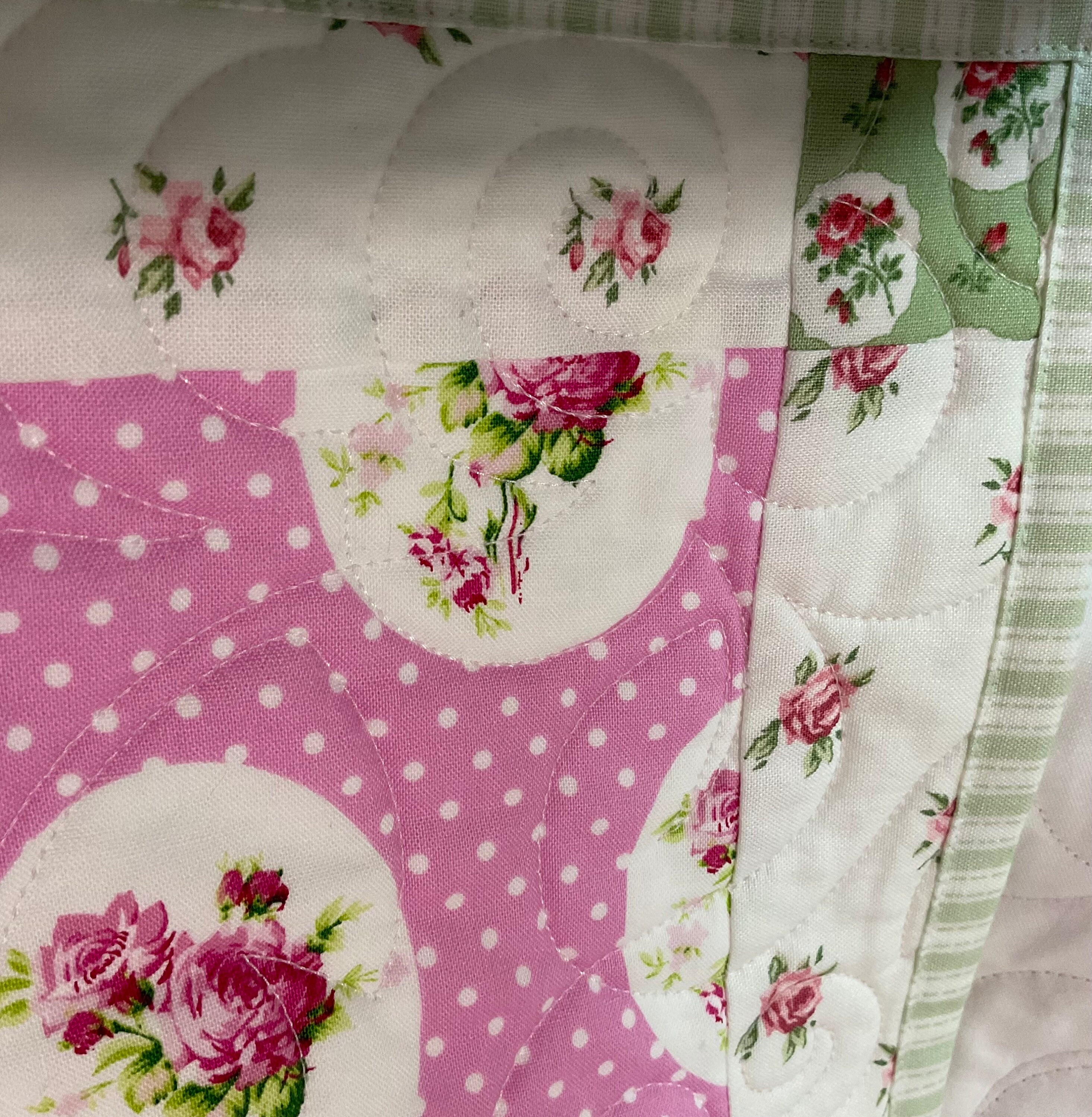 Pink Roses Handmade Finished Quilt, Wholecloth Baby Girl Quilt, Oval ...