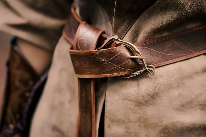 Elvish leaf belts woodland belt leather belt brown | Etsy