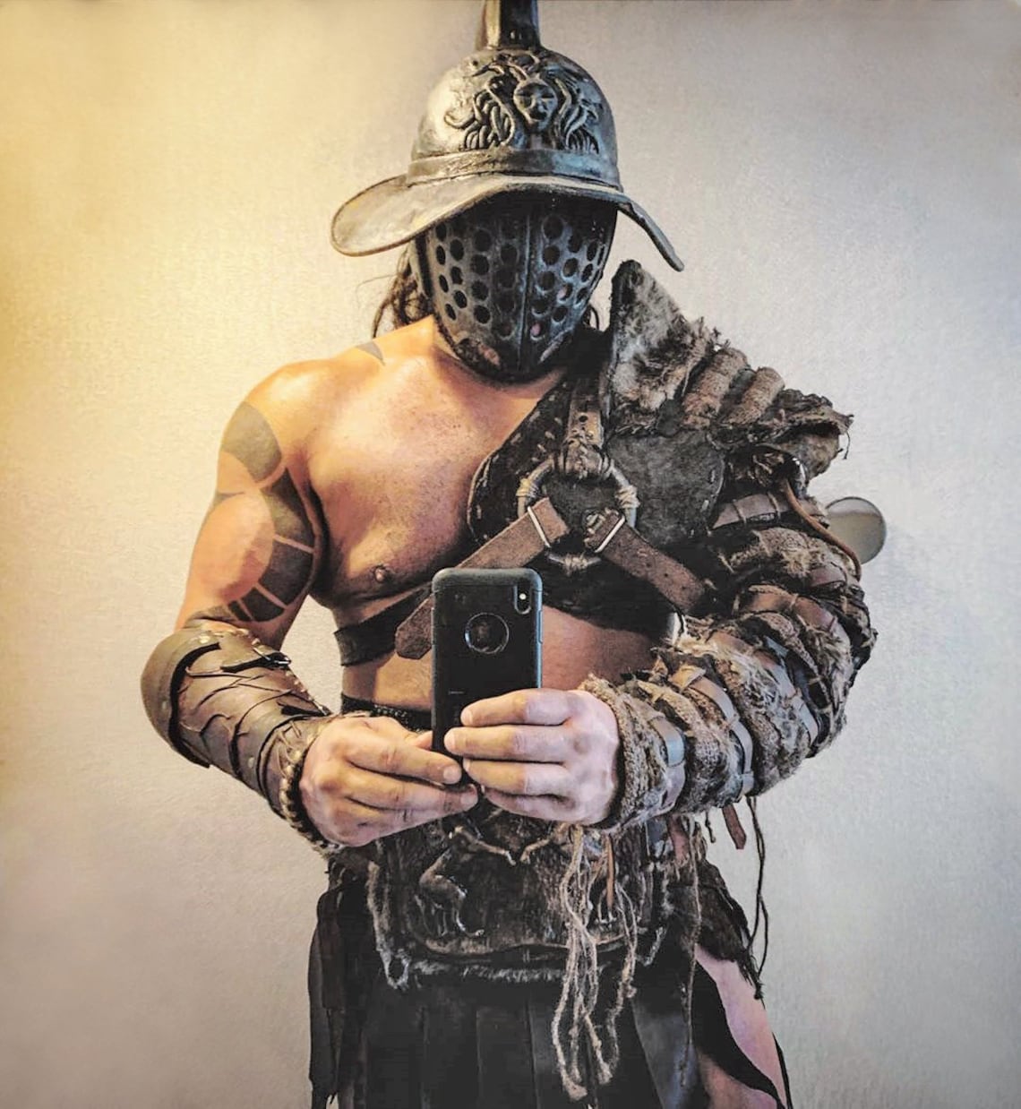 Gladiator Cosplay Costume spartacus armor arm guard manica | Etsy