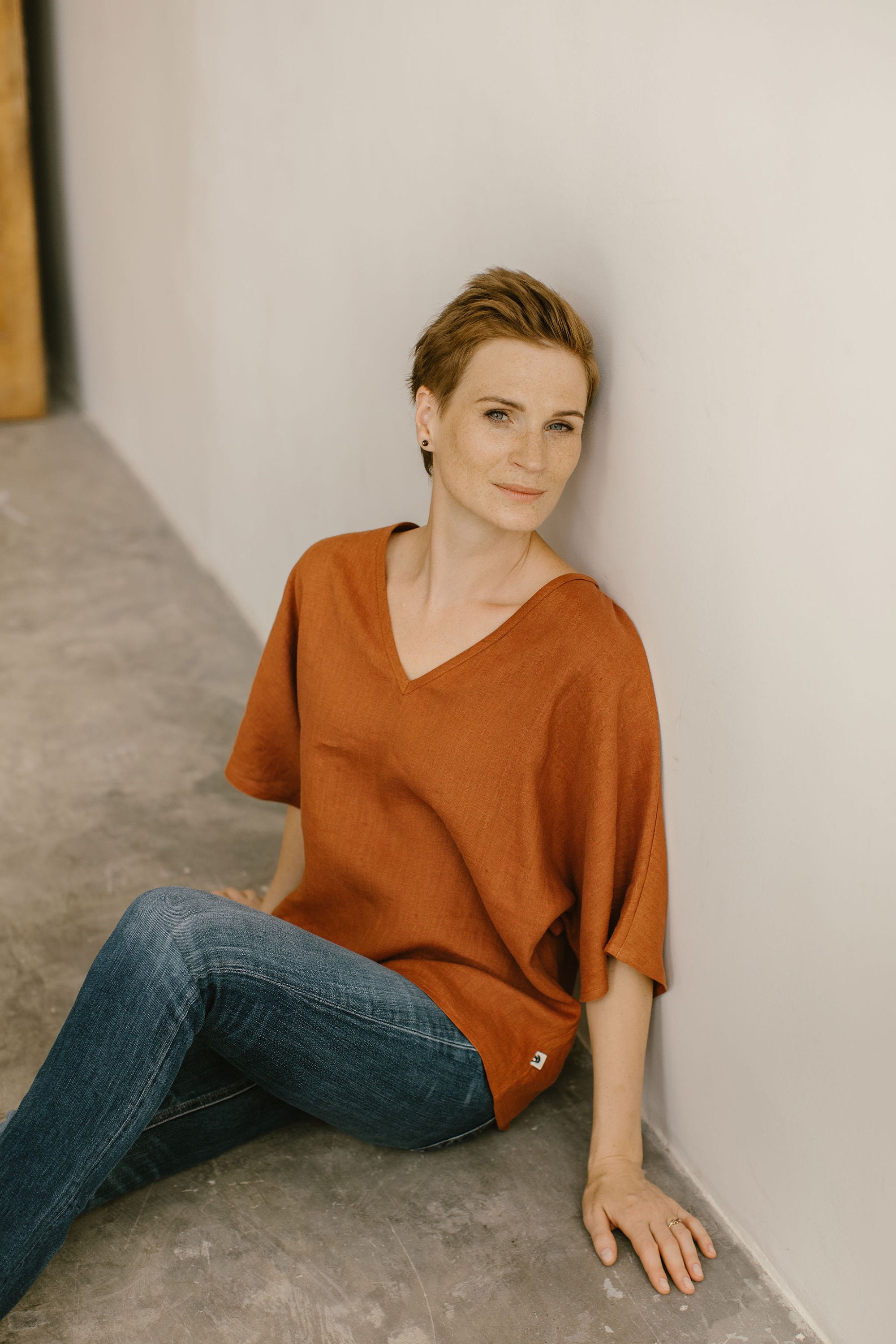 Short sleeves linen tshirt LILA Plus size linen blouse for | Etsy