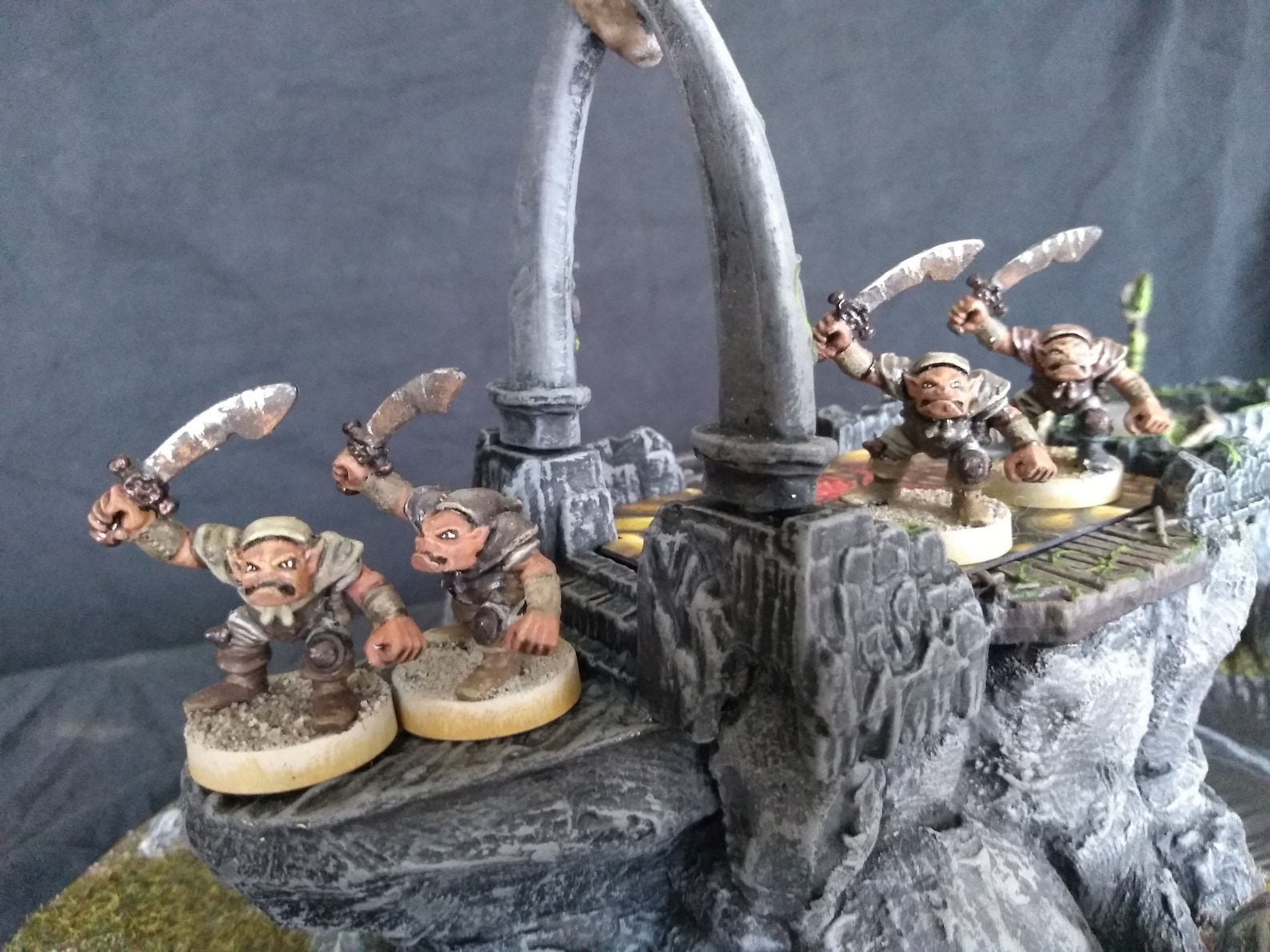 Orcs x4 Desert Dark World Painted Miniatures - Etsy
