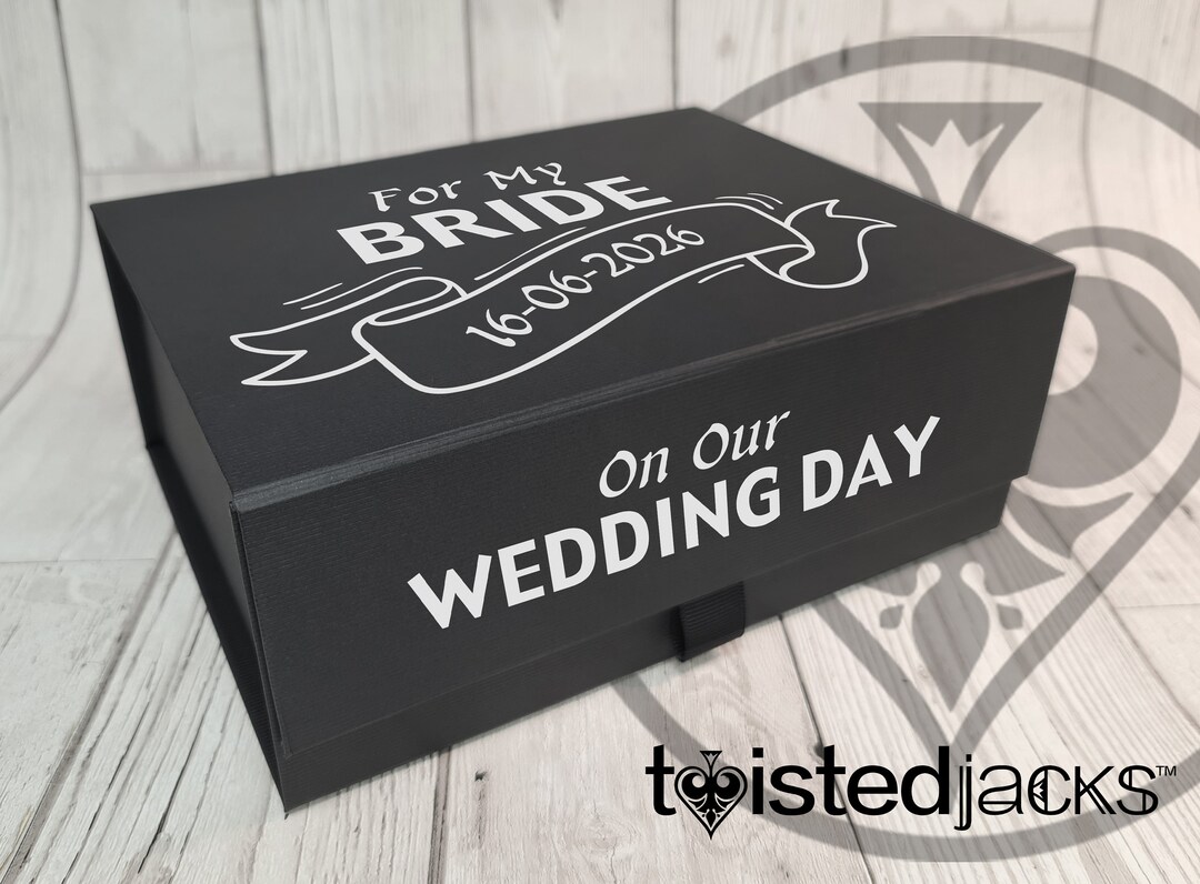 Personalized Bride Gift Box: Scroll Design Wedding Day Box - Etsy UK