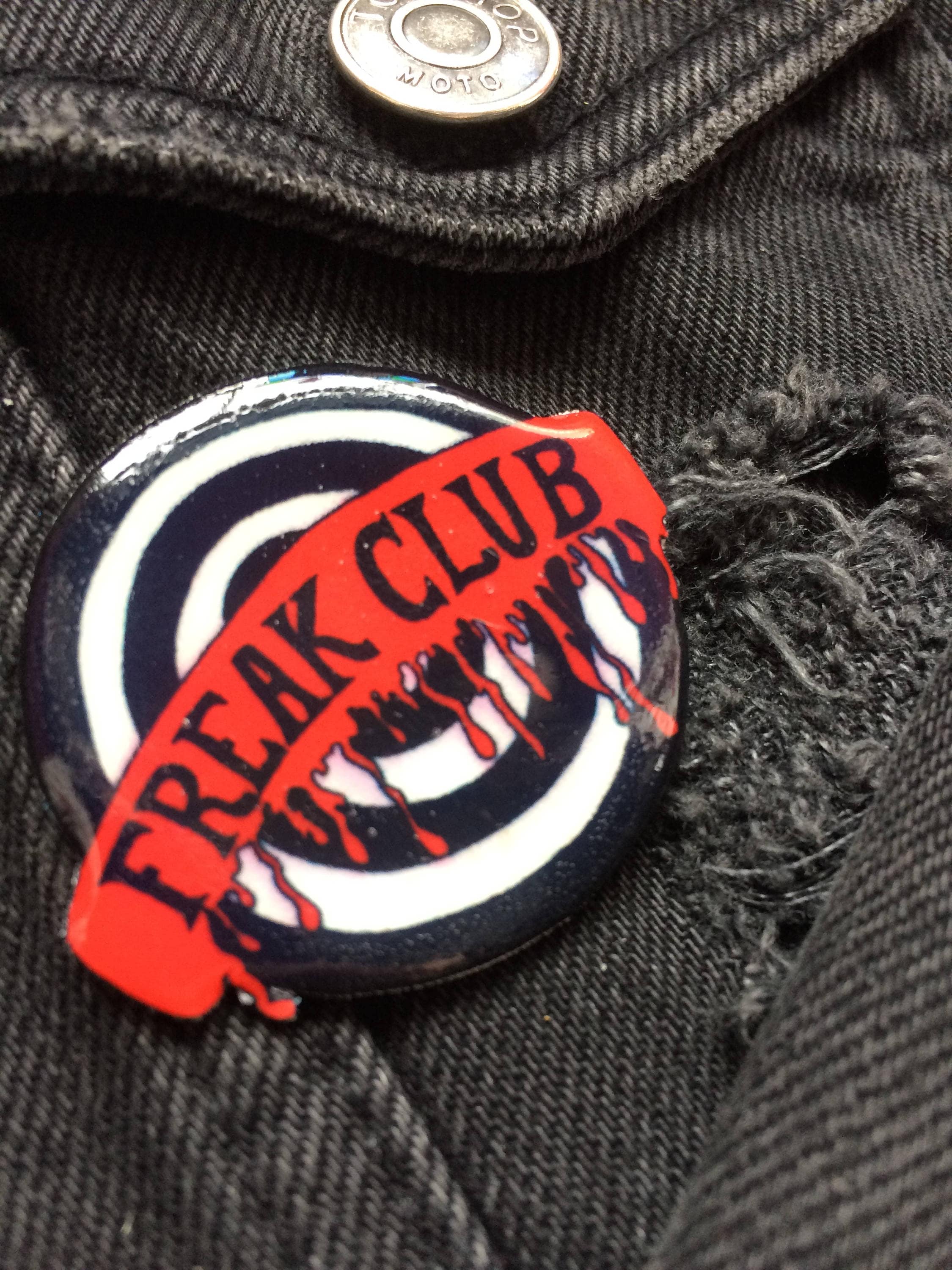 FREAK CLUB Logo Horror Pin Spooky Cute Monster Pin Shrink - Etsy Israel