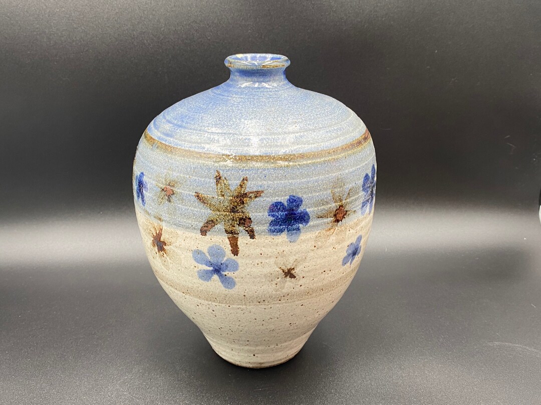 Vintage 1983 Studio Pottery Vase Pot Signed John Hemsley 9 1/2” H - Etsy