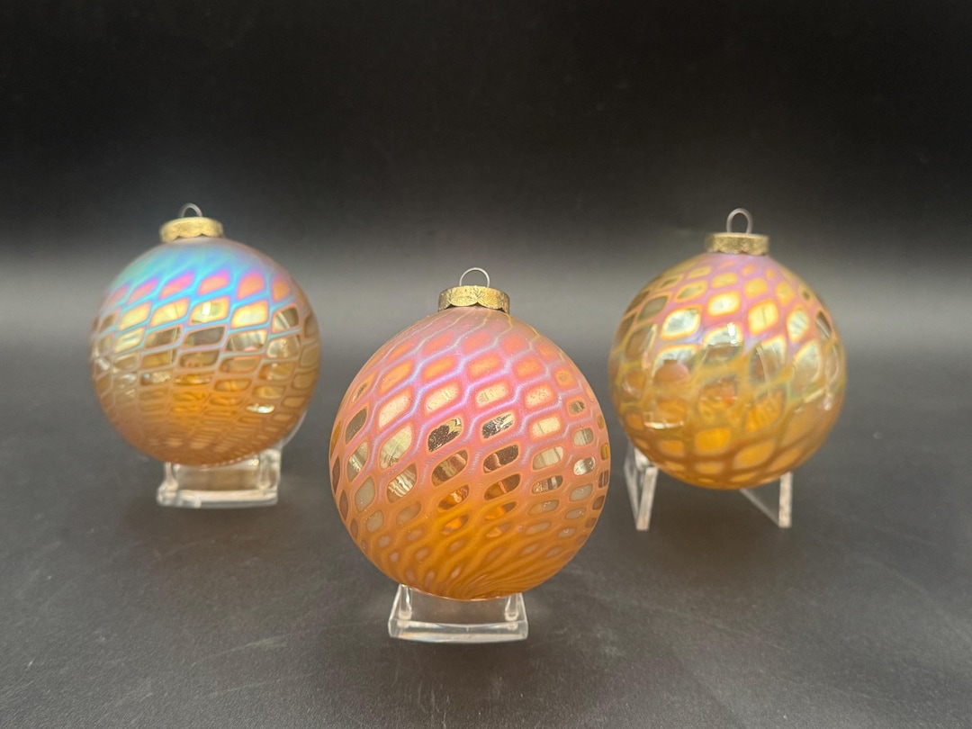 Set of 3 Craig Zweifel Art Glass Christmas Fishnet Iridescent Ornaments ...