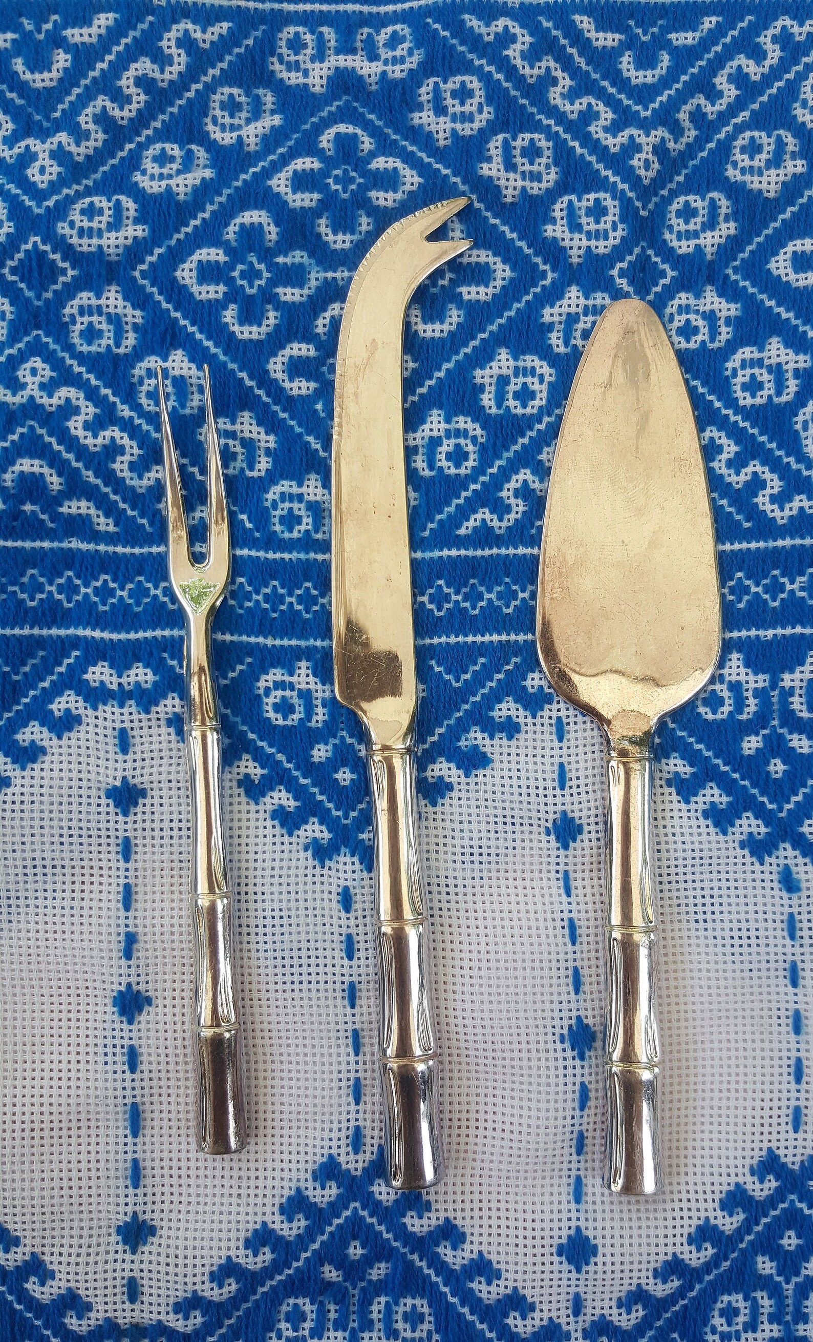 Hors D'oeuvre Server / Set of 3 Vintage Metal Aperitif - Etsy