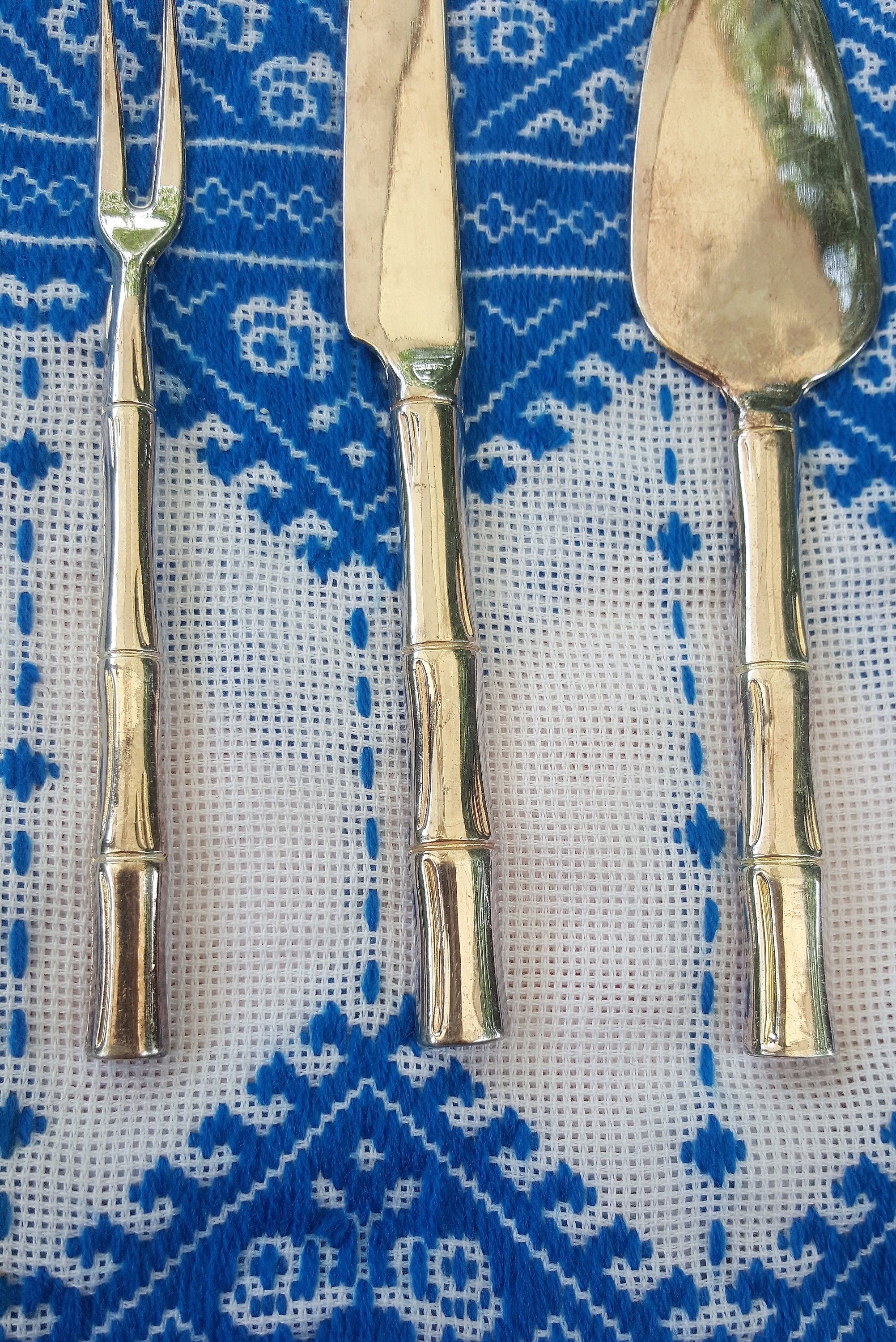 Hors D'oeuvre Server / Set of 3 Vintage Metal Aperitif - Etsy