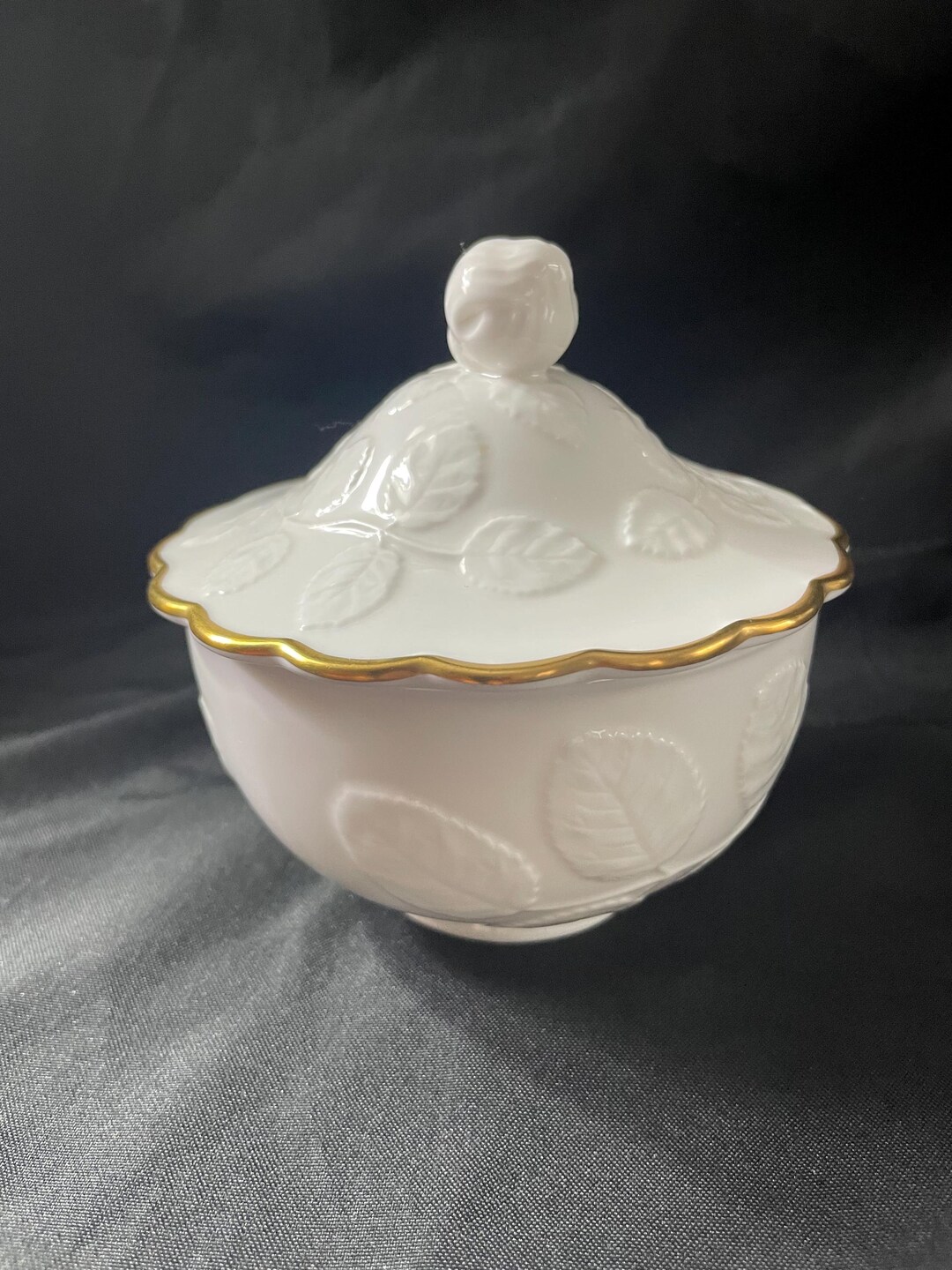 Royal Worcester/ Blind Earl /footed Sugar Bowl With Lid White - Etsy
