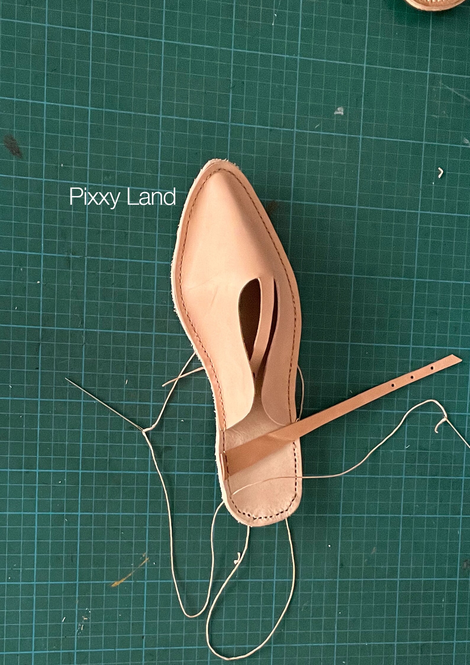 T-bar Pointed-toe Leather Sandals Shoemaking Pattern - Etsy