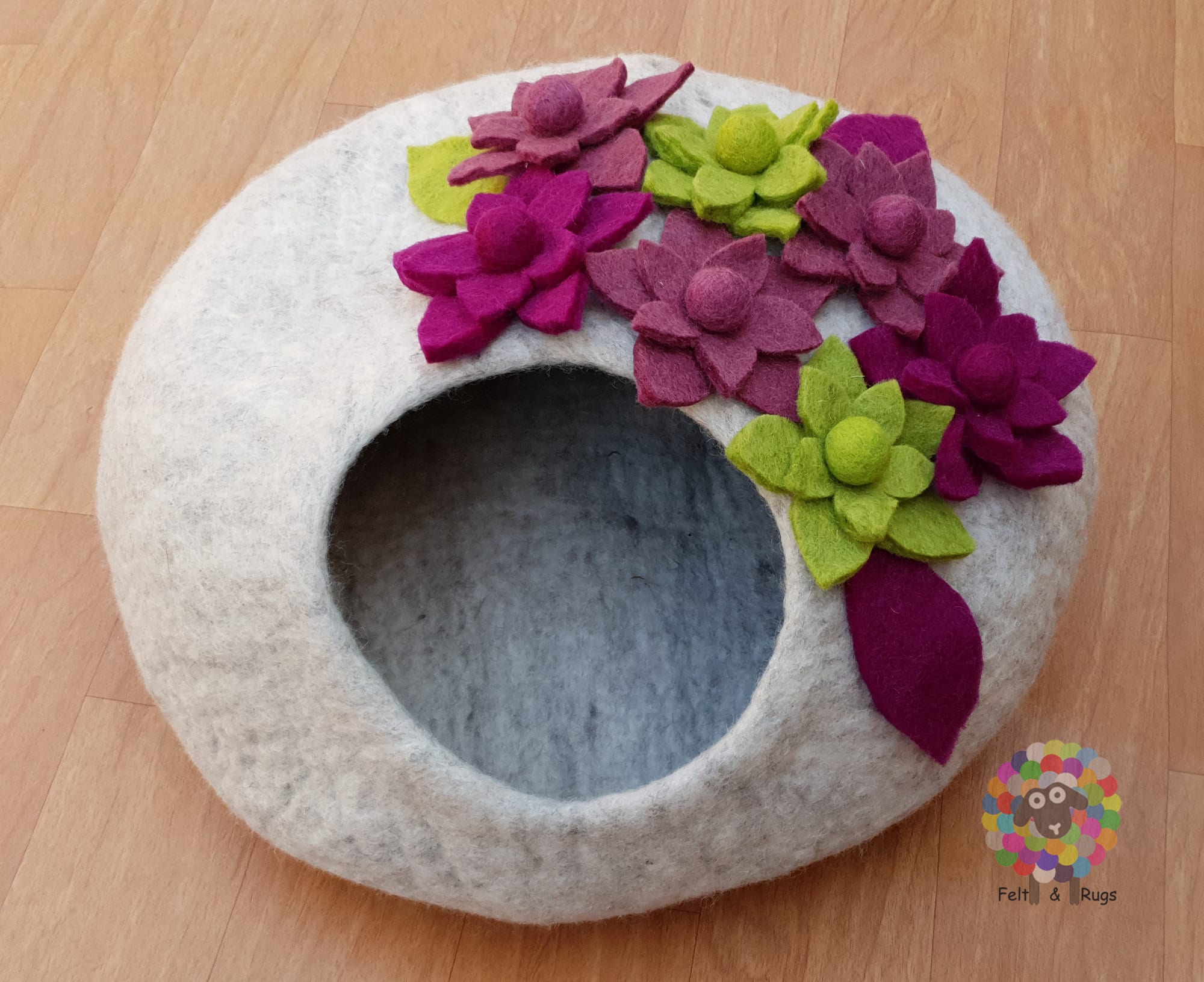 LARGE Felt Cat Cave 40 Cm or 16 Inches Diameter Cat Bed / - Etsy
