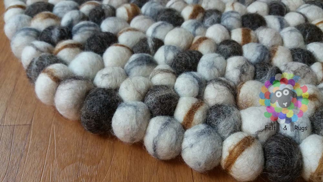 Round Felt Ball Rug. Tie Dye Wool Ball Rug . Pebble Wool Rug . 100 % ...