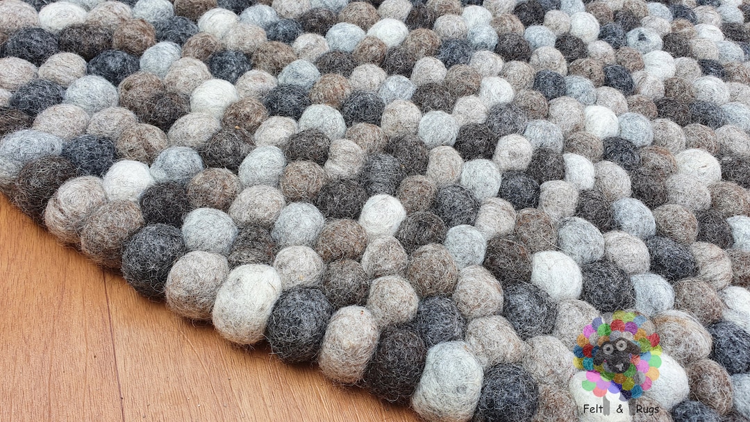 Handmade Wool Felt Ball Rug: 5 Earth Tone Pebble Rug - Etsy