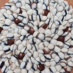 Round Felt Ball Rug. TD 11 Tie Dye Wool Ball Rug . Pebble Wool Rug ...