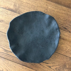 Large Handmade Black Stoneware Platter, Dining Centerpiece Tray - Etsy