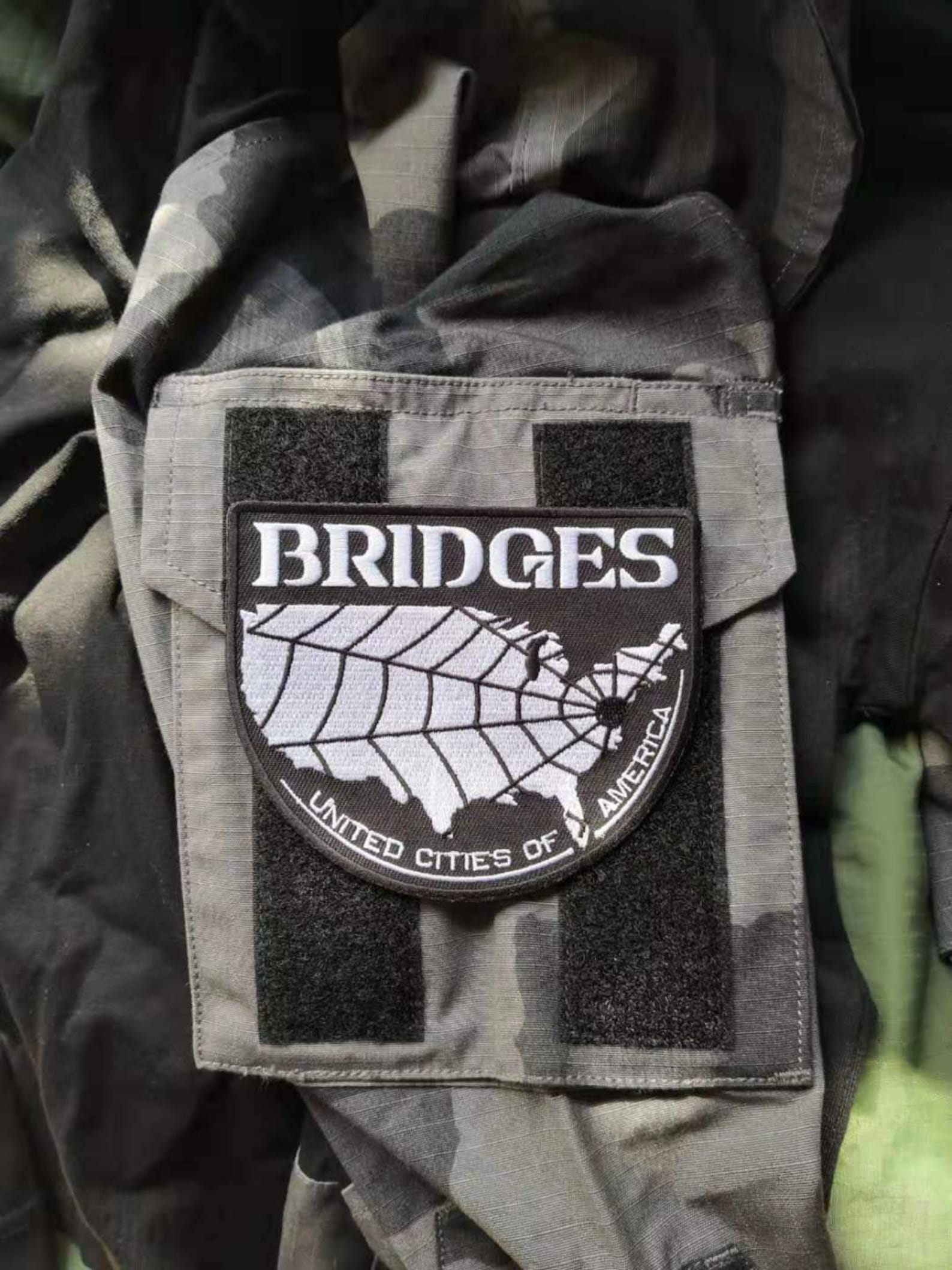 DS Inspired Bridges United States of America Large chest - Etsy