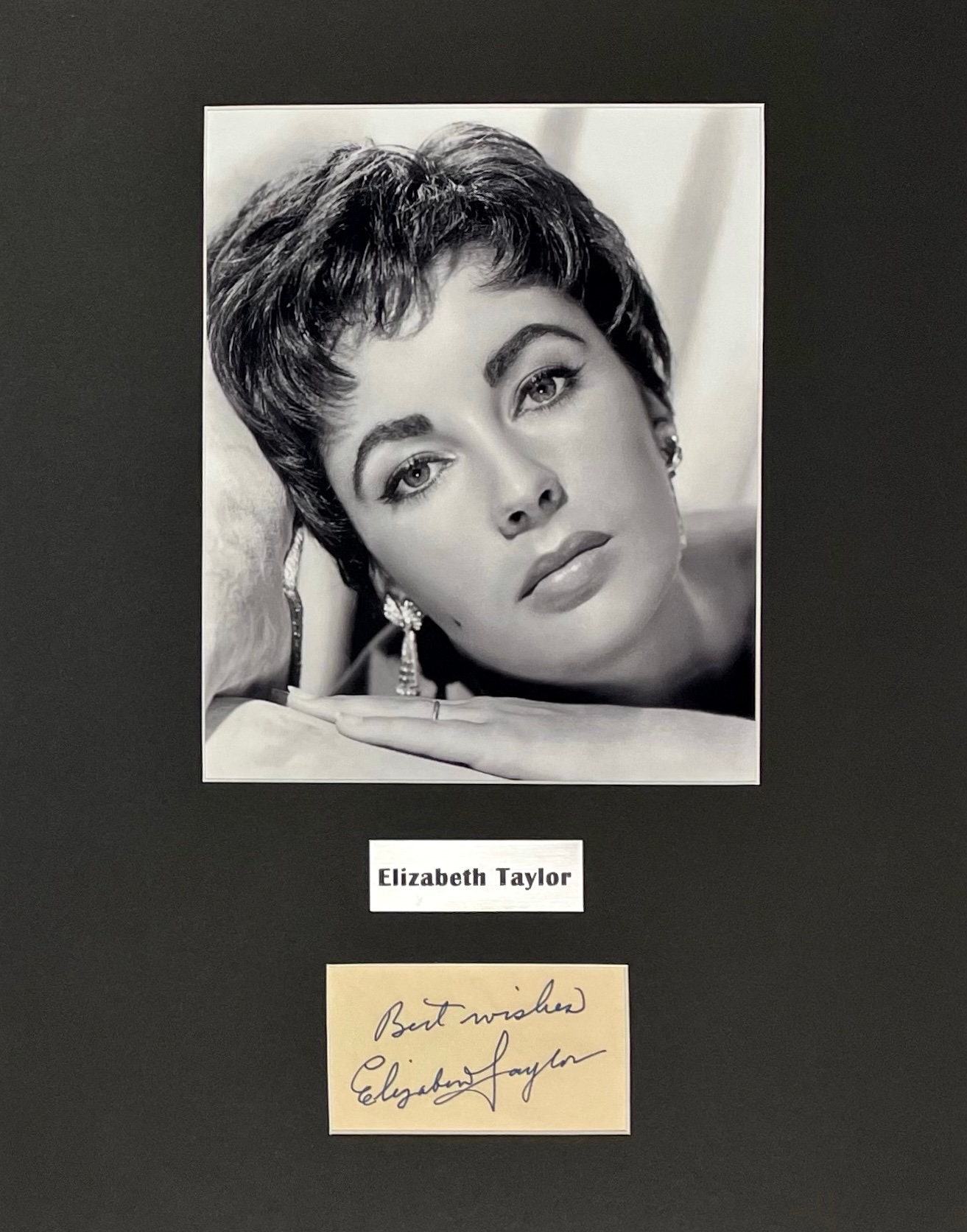 LARGE Vintage Elizabeth Taylor Autograph Autographed Signed Display Art ...