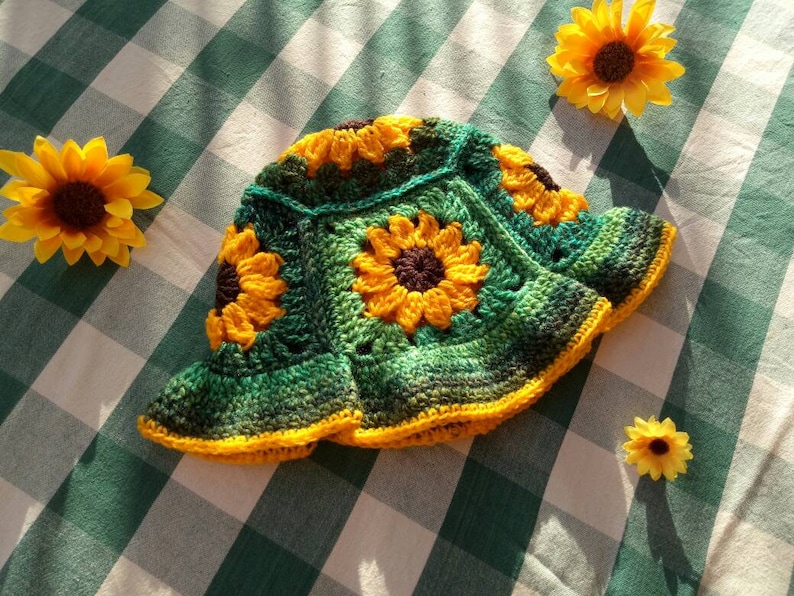Evergreen Sunflower Bucket Hat | Crochet | Flower Hat | Gardencore ...