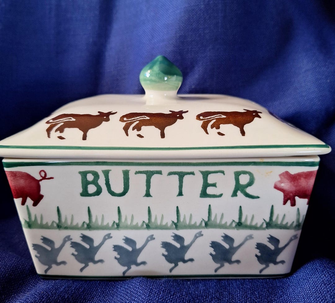 Barnyard Butter Dish. Top and Bottom in Excellent Condition. Very Rare ...