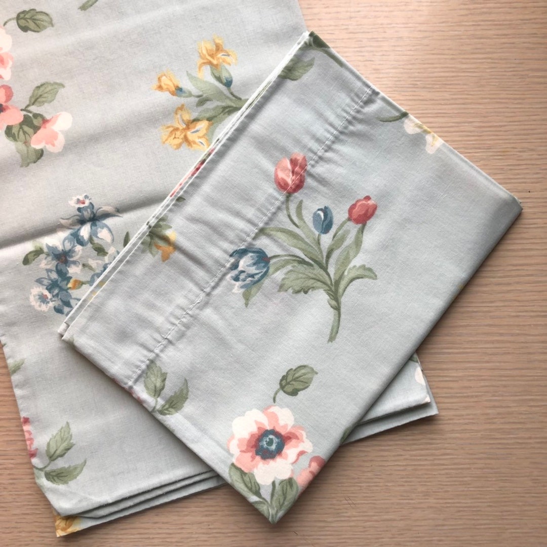 Vintage Slate Blue, 1970/80s Spring Floral Standard Pillowcases With ...
