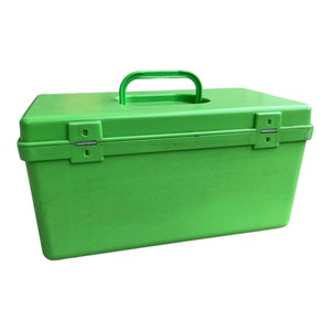 Vintage, 1970s Mod Green Wilson Sewing, Crafting and Thread Storage ...