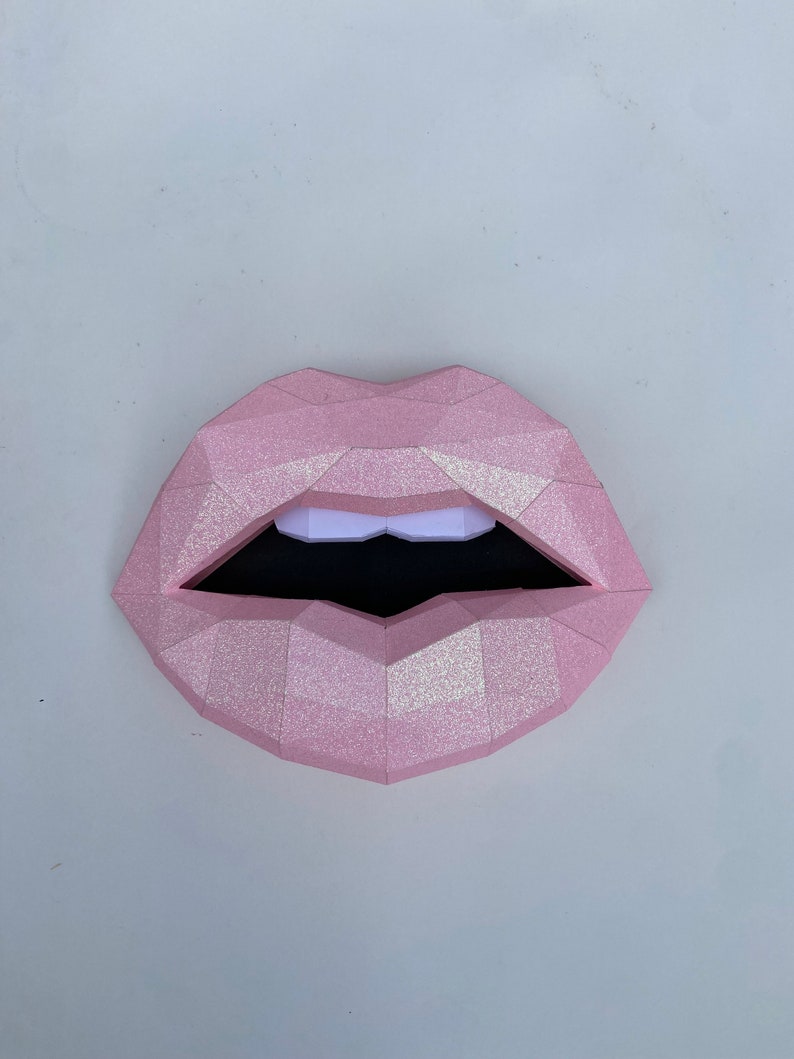 Set of 3 | Makeup Wall Art | Lips Wall Art | Dentist Gift | | Lip Art ...
